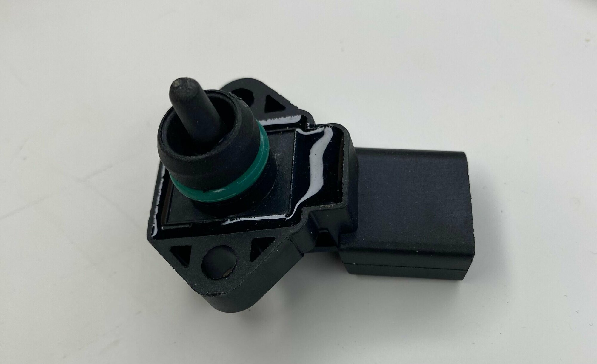 Датчик давления воздуха Geely MK рестайлинг (2009+) [1.5 16V 5MT седан] 2150010006