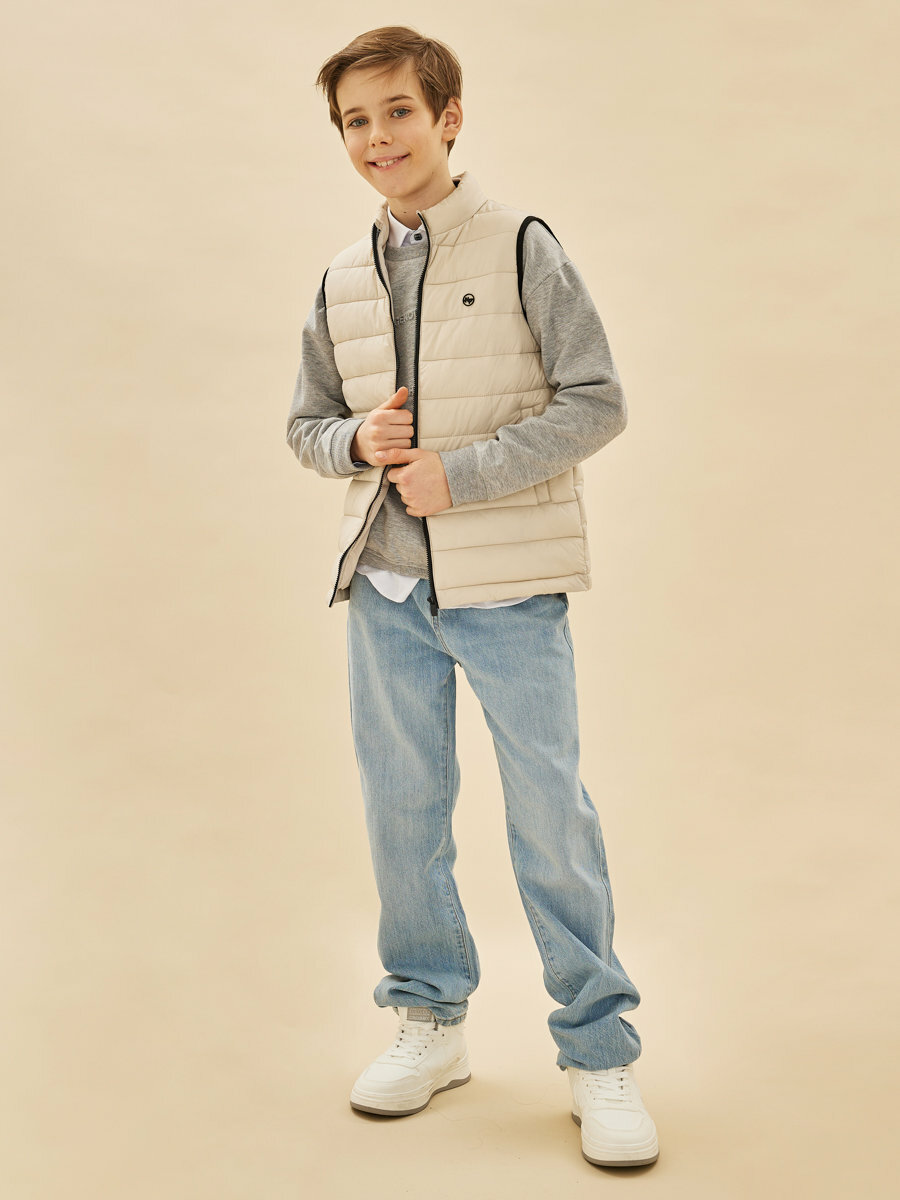 Жилет утеплённый