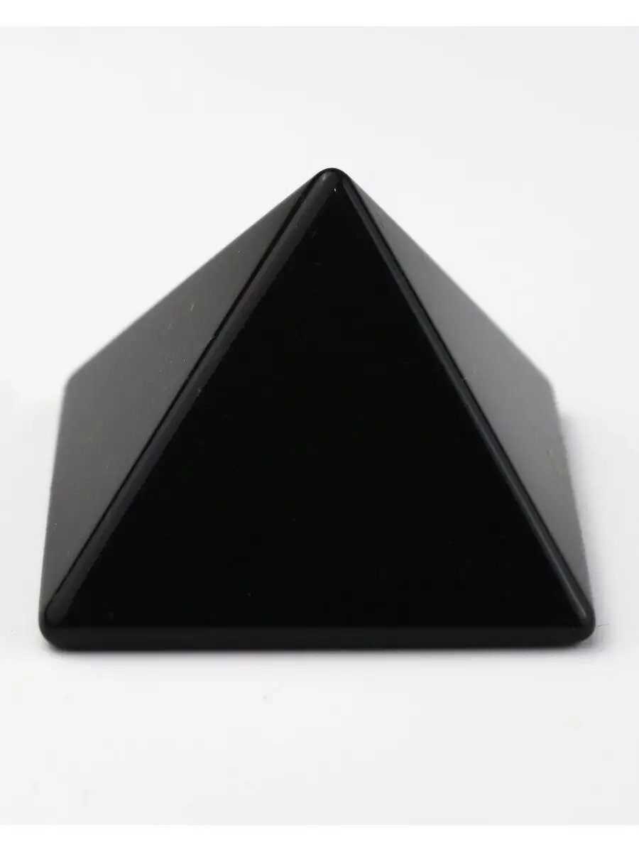 Пирамида Агат черный. Натуральный камень. 5 см