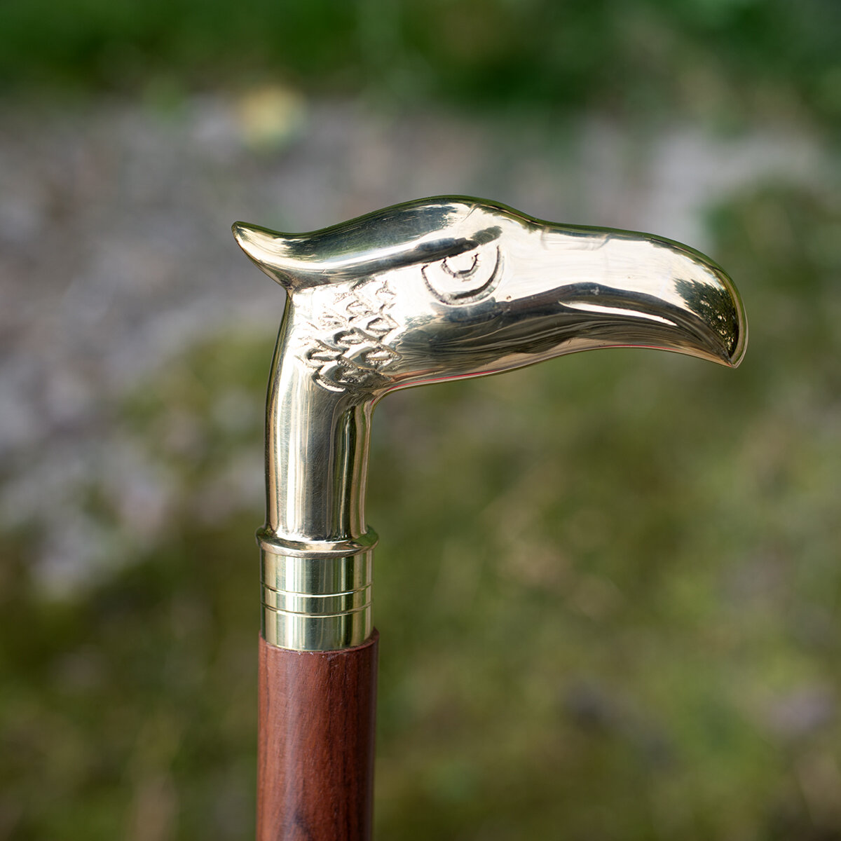 Трость деревянная "Гордый Орел " 92см