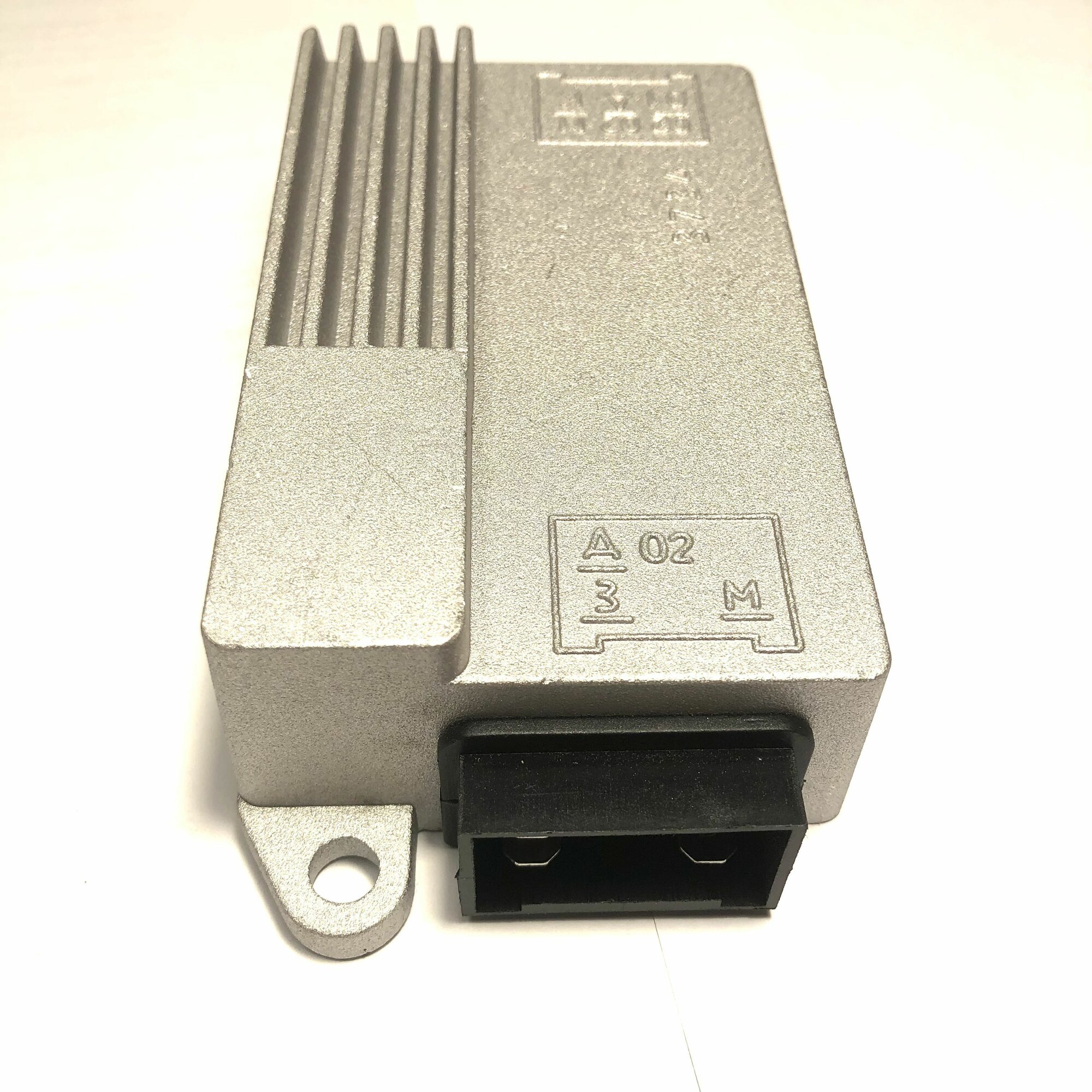 Коммутатор Мопед Минск Восход 6В 65Вт (252) (Импорт)