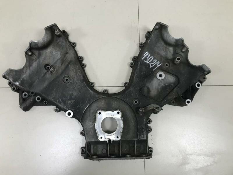 Крышка двигателя передняя Porsche Cayenne 2003-2010 кат.номер: 9481011221R 94810102107