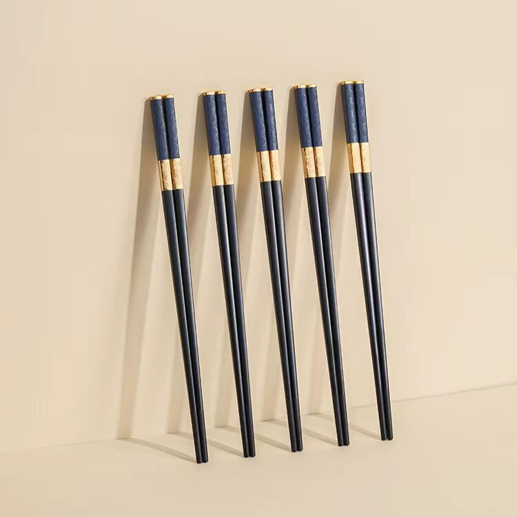 Палочки для еды из нескольких сплавов клиента с круглыми нефритовыми бытовыми стильными удлиненными палочками для еды с