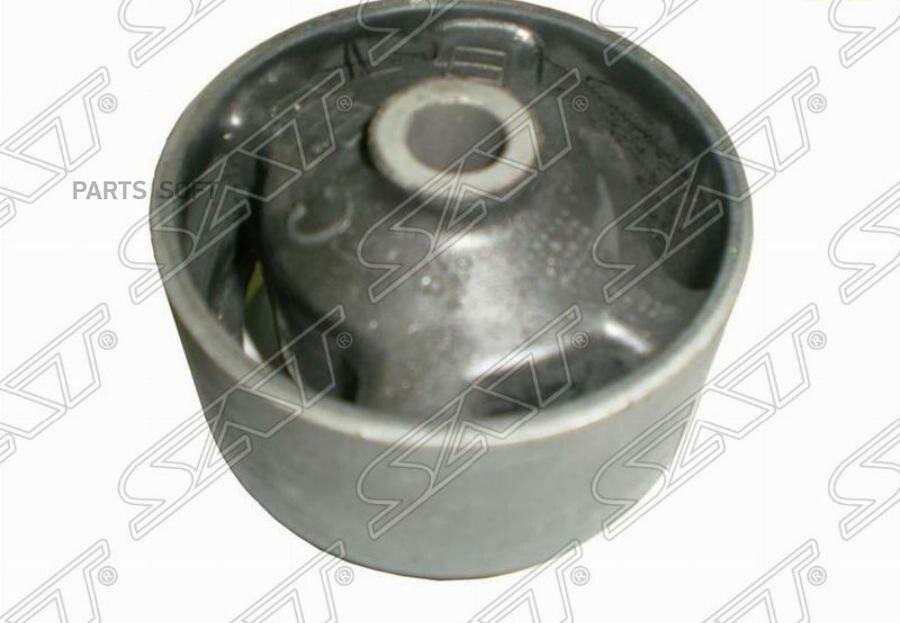 Сайлентблок опоры двигателя Toyota Avensis (T220) 97-03 / Caldina 92-02 SAT ST-12371-74330C | цена за 1 шт