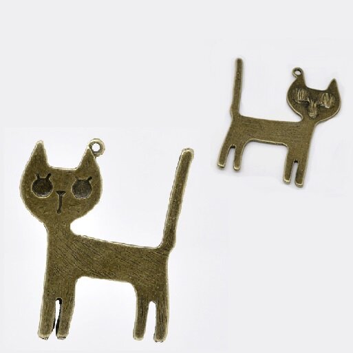 Подвеска, 44х37мм, удивленная кошка, базовый материал - цинковый сплав, бронзовая с чернением, 2 шт.