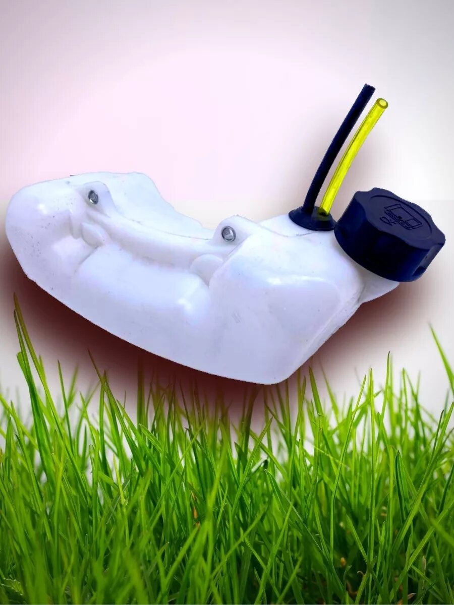 Топливный бак для бензокосы 33см3