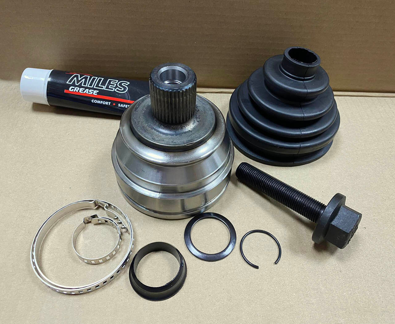 ШРУС наружный VW Transporter T4 (38/27 шлц) Miles