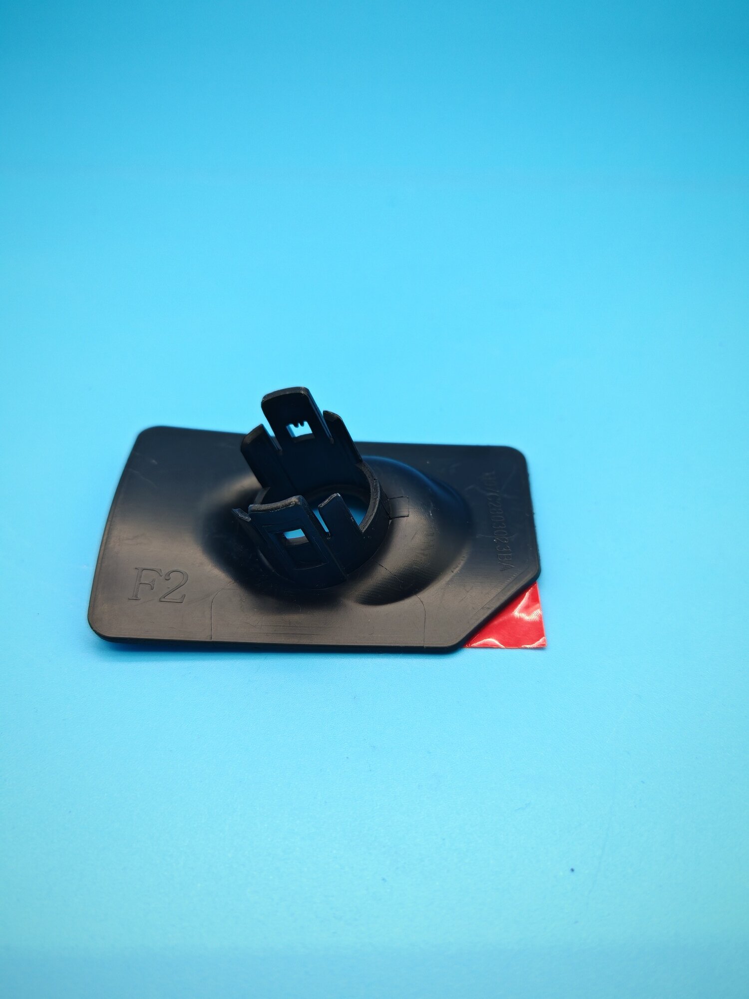 Voyah Кронштейн парктроника левый Voyah Free 280313022