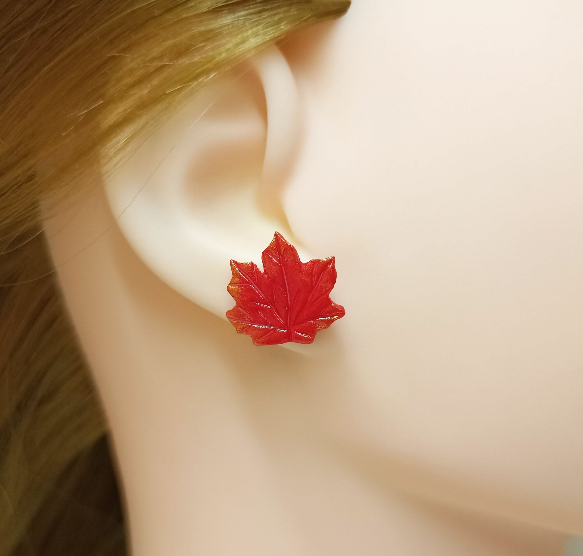 Серьги пусеты