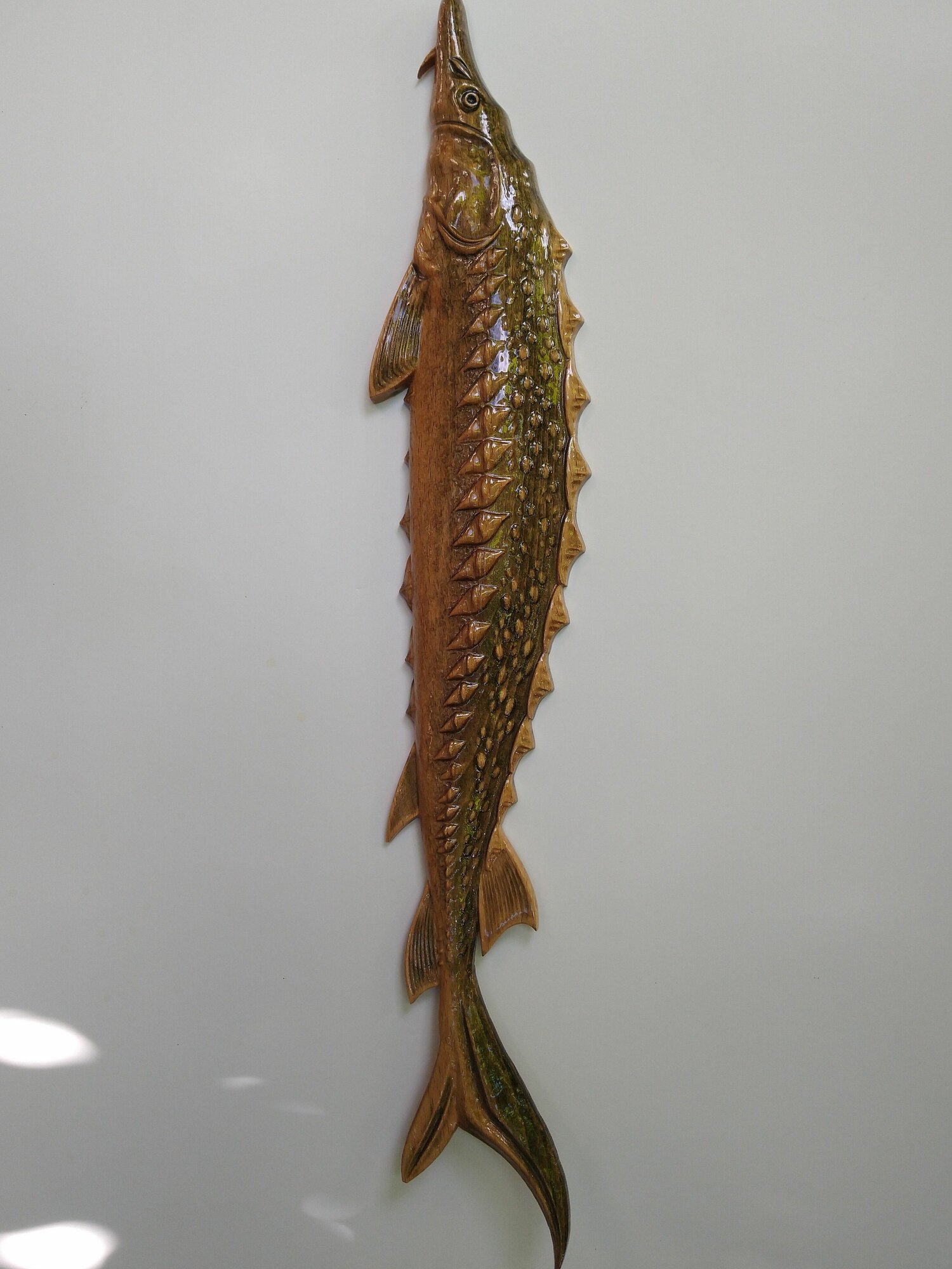 Деревянный декор. Рыба Осётр. 52.5 x 9,2 см