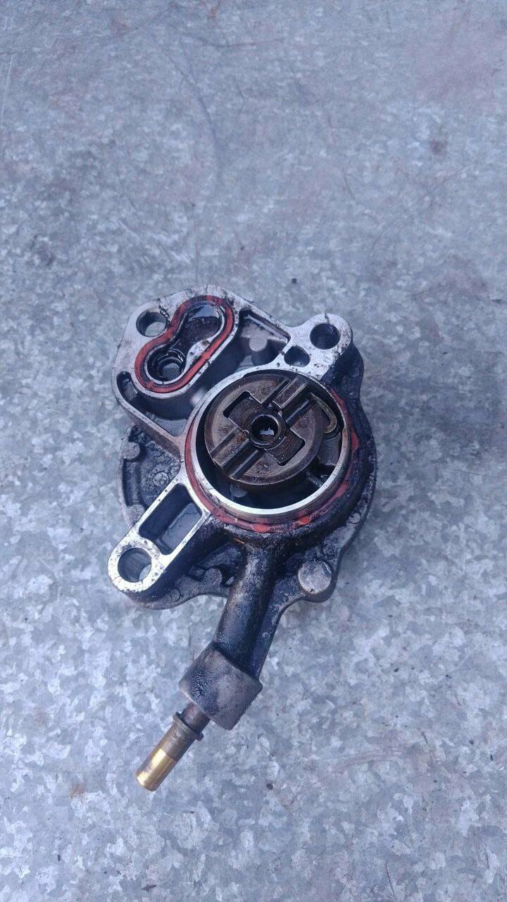 Вакуумный насос Peugeot 307 2005 981971580