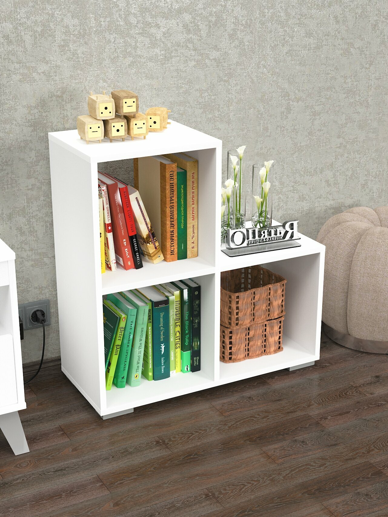 Стеллаж лесенка деревянный напольный для хранения вещей, открытая конструкция, цвет - белый