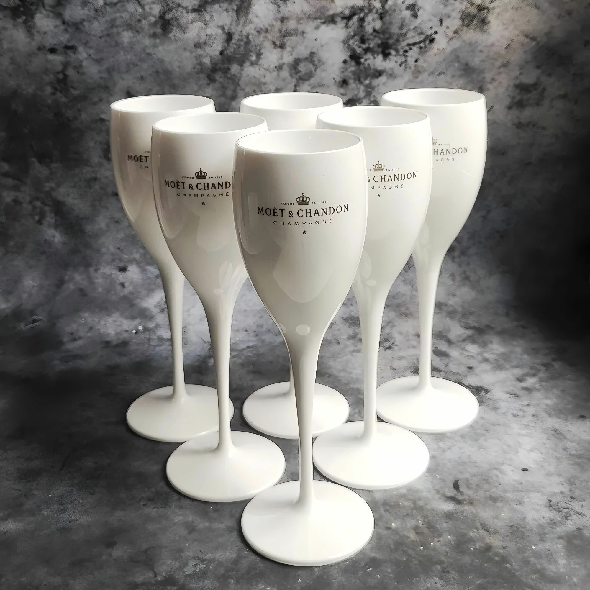 Акриловые бокалы MOET & CHANDON в наборе 6 бокалов для шампанского и подарка — фото 1