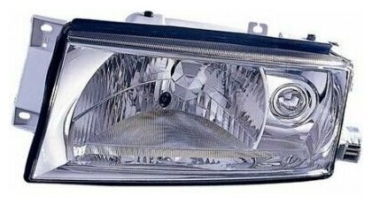 Фара с туманкой Шкода Октавия Тур Octavia Tur под корректор