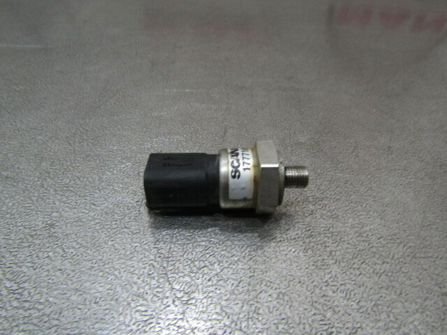 Датчик давления системы кондиционирования SCANIA P, R, G