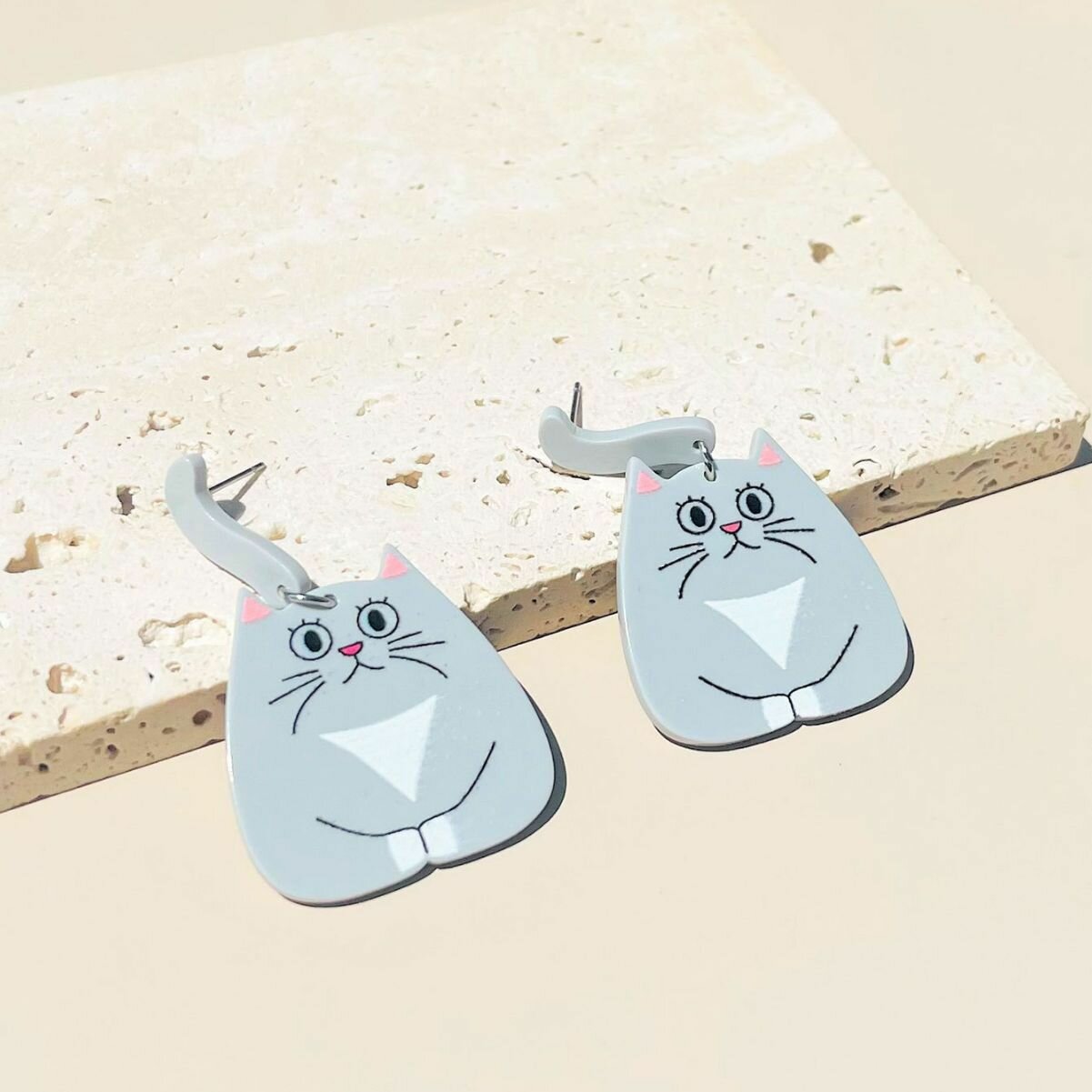 Серьги, акрил