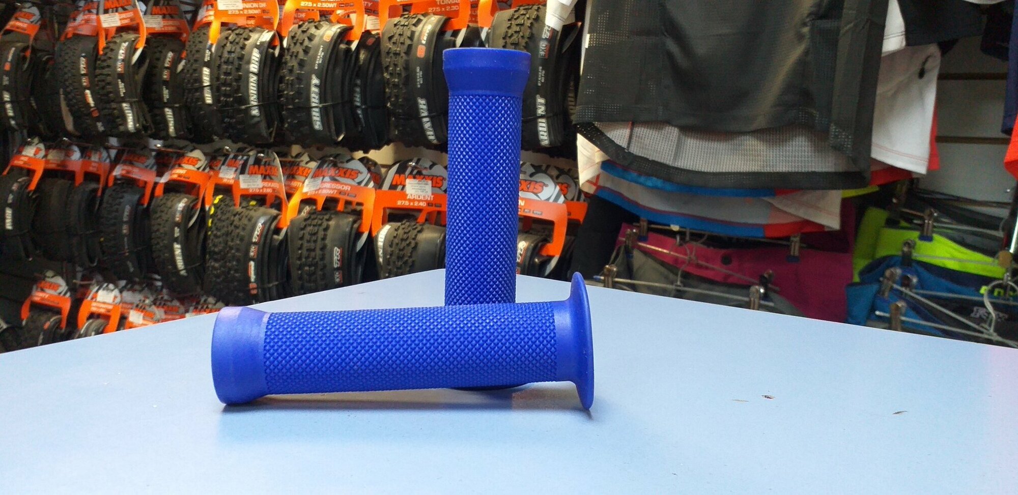 Грипсы (ручки) для руля велосипеда Clarks C83 BMX, синие