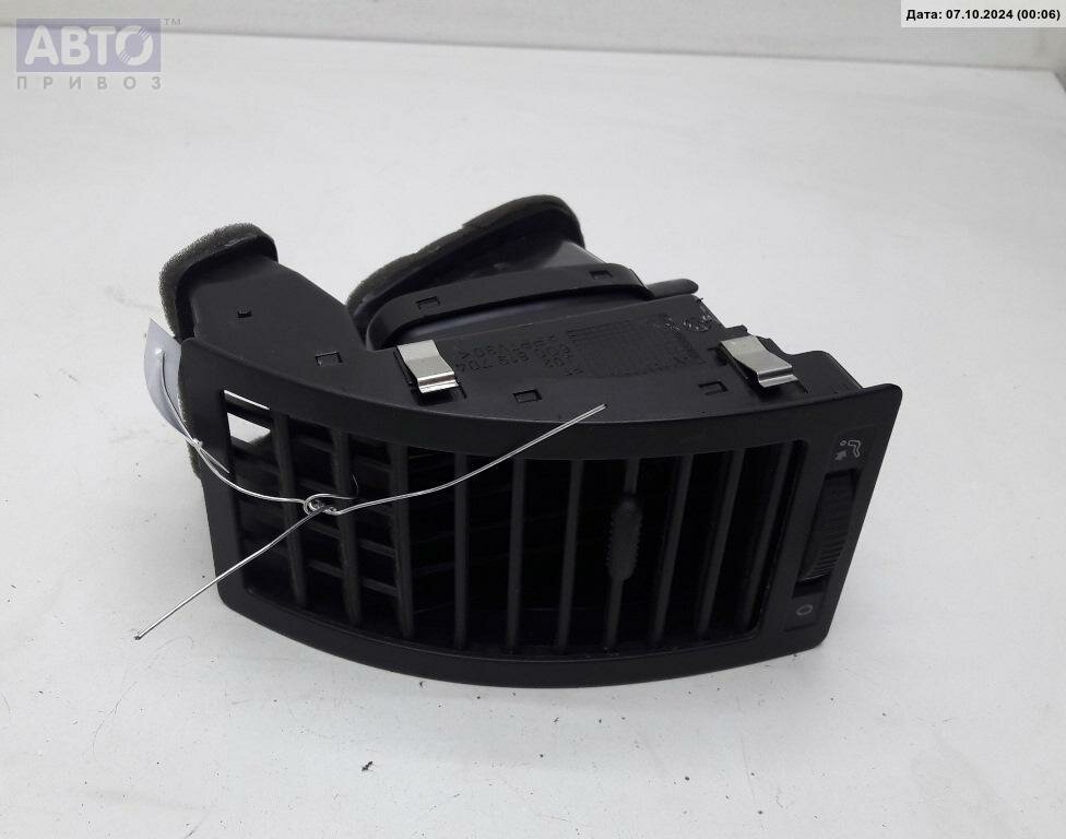 Дефлектор обдува салона Volkswagen Polo (2001-2005)