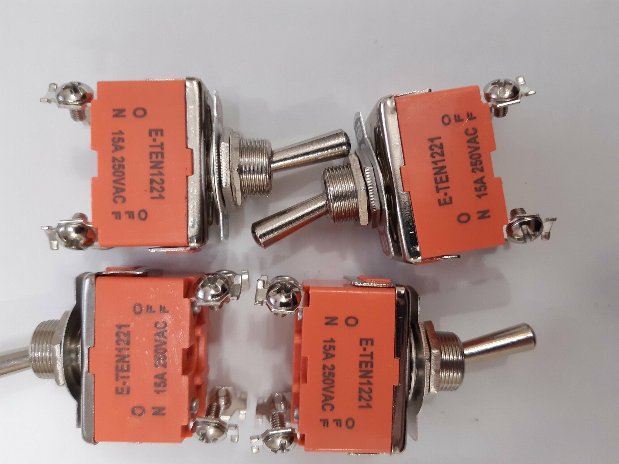 Тумблер E-TEN-1221 4 pin (упаковка 4 штуки)