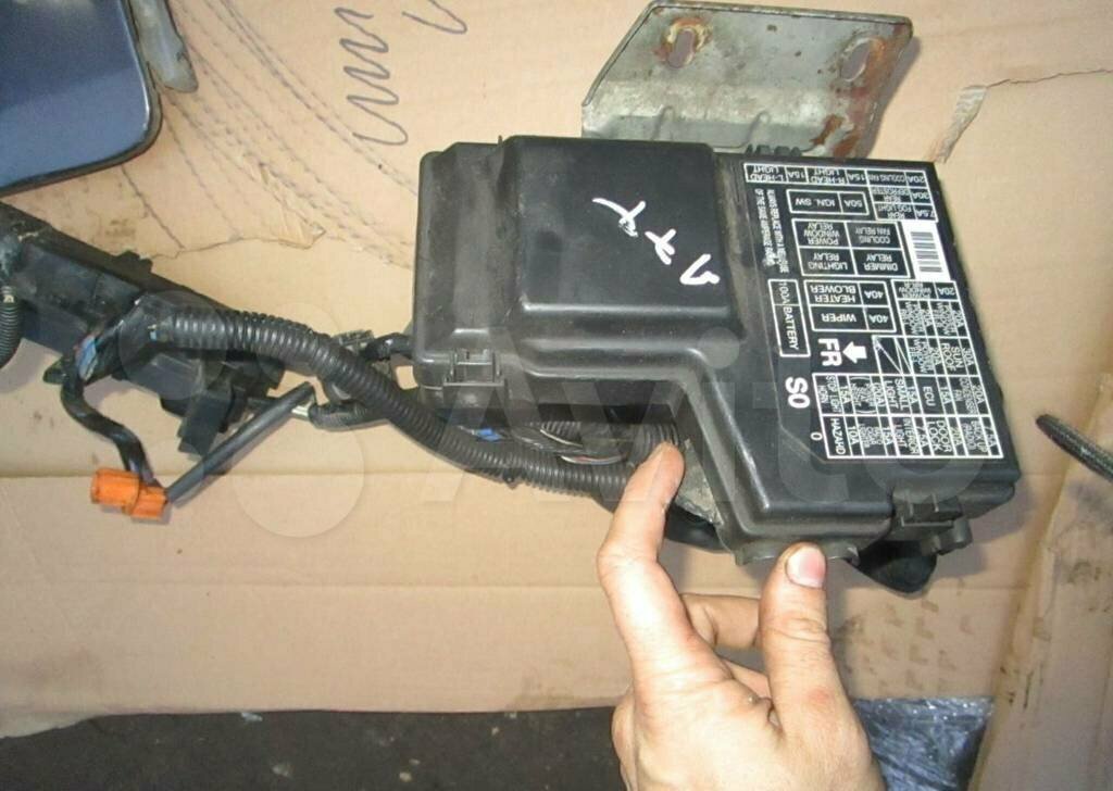 Блок предохранителей Honda Shuttle 2000