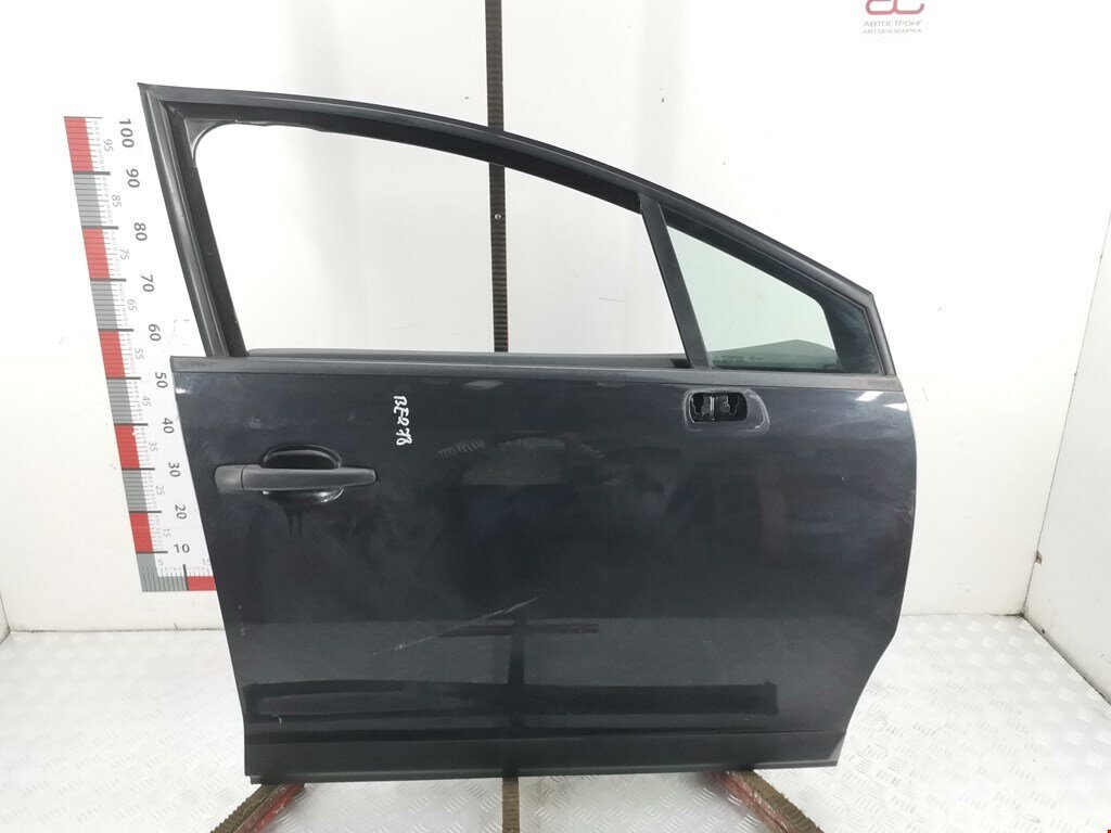 Дверь передняя правая Citroen C4 1 9004W4 арт. 1778676