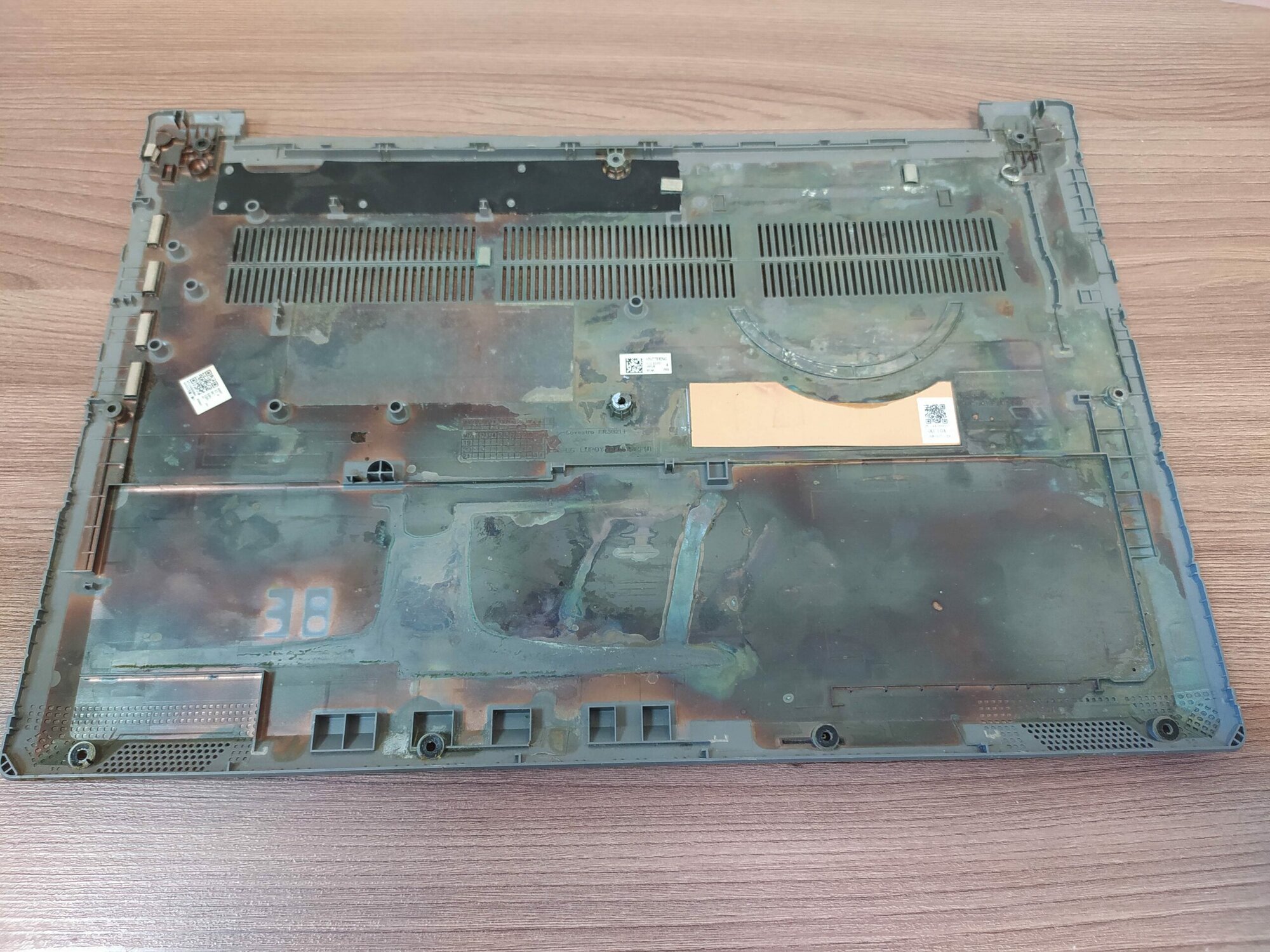 Корпус для ноутбука Lenovo IdeaPad 3 нижняя часть