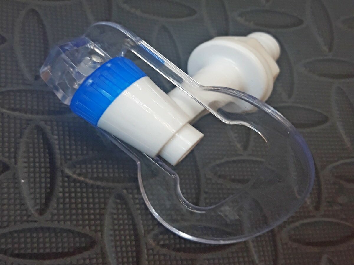 Кран для кулера холодная вода с наружной резьбой