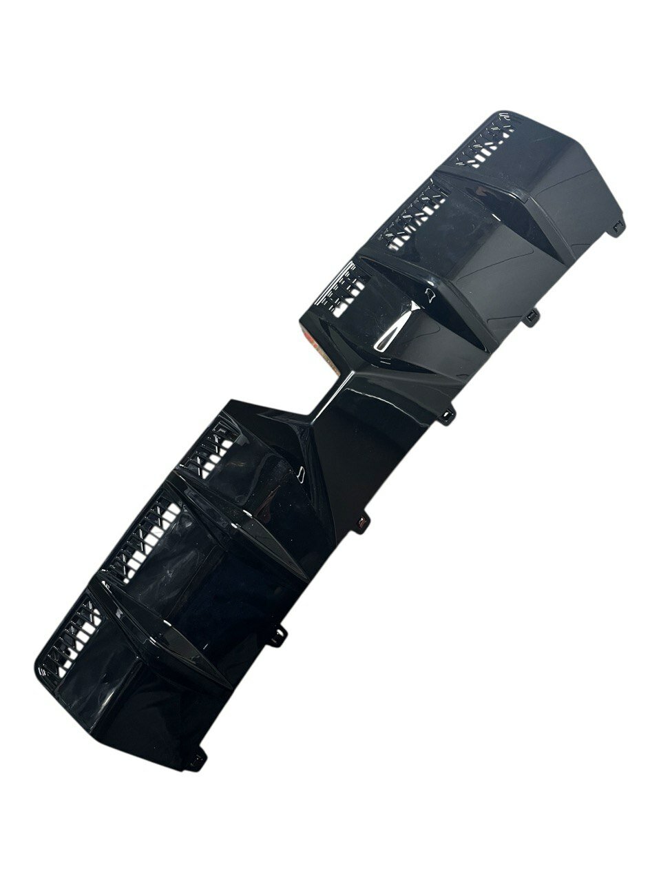 SAGarage Накладка бампера заднего (черный) Changan UNI-V Sport (C281F271303-1303) Аналог