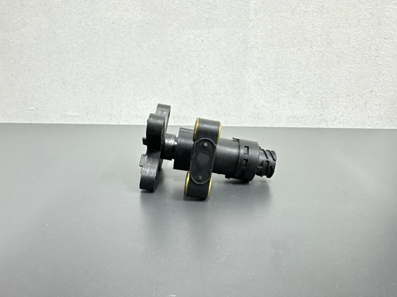 Датчик положения кузова ECAS WABCO 441 050 120 0