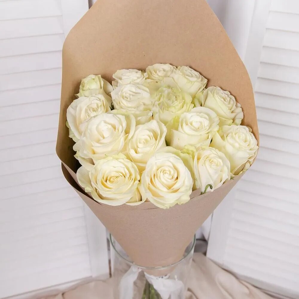 Букет Well-Flowers "Белые розы", круглый, 15 роз, 50см, XL, букет свежих цветов