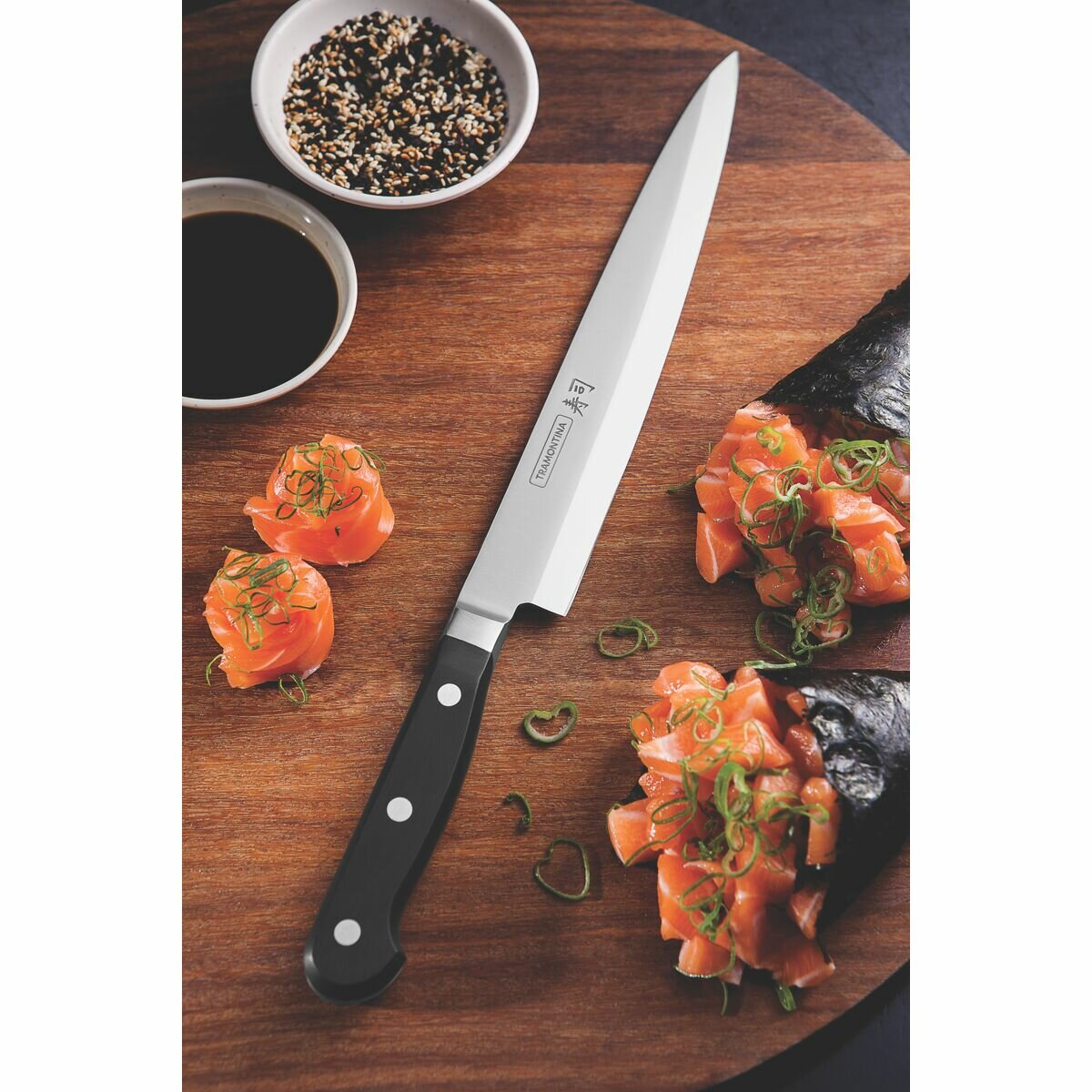 Кухонный нож Янагиба Tramontina Sushi 9" 24039/009