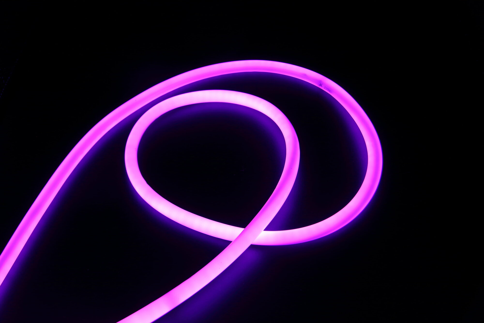 Гибкий неон ShopLEDs Гибкий неон круглый SL 2835, 120 Led, IP65, 220V, 14мм (фиолетовый), 10м