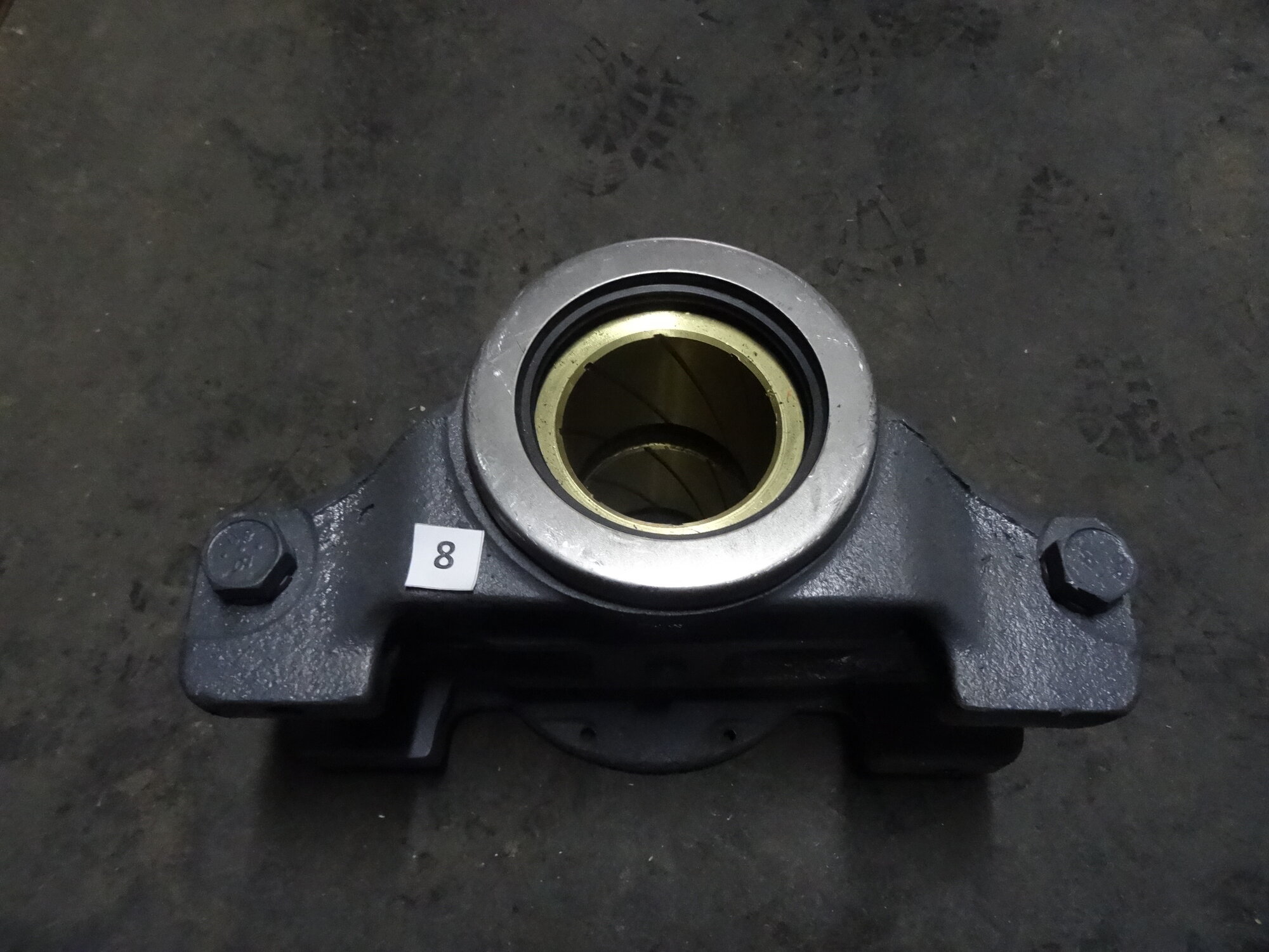 Башмак КамАЗ с бронзовыми втулками