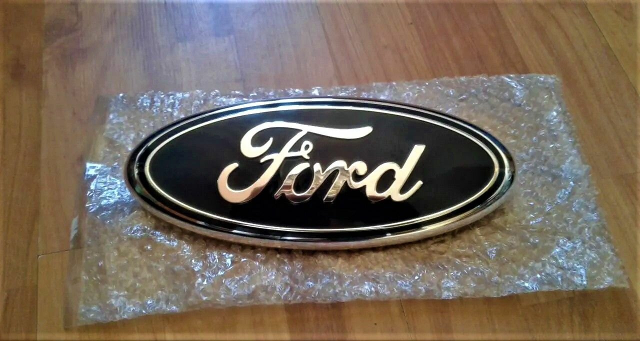 Эмблема передняя Ford решетки радиатора на Форд Транзит, Форд Эскейп. Форд Эскейп (Тайвань)