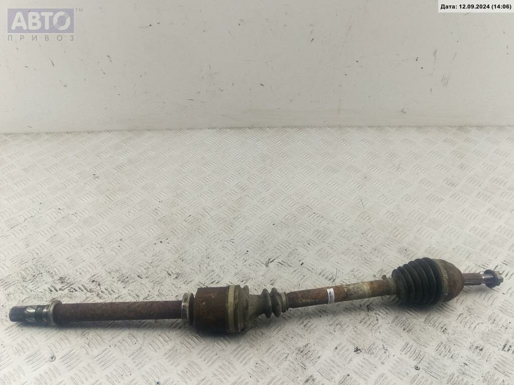 Полуось передняя правая Renault Megane 2 (2002-2008)