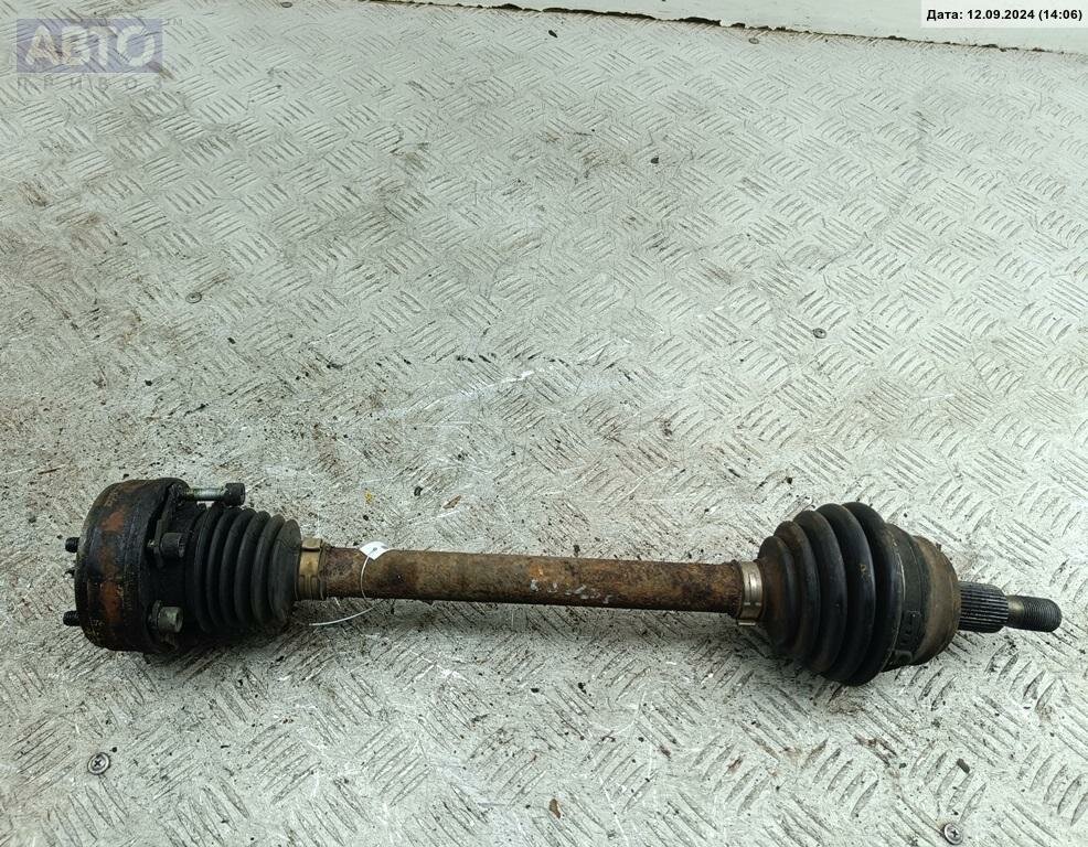 Полуось передняя левая Volkswagen Golf-4
