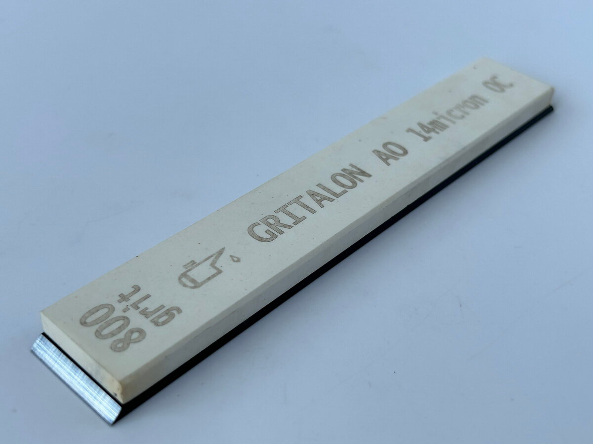 Камень GRITALON (AO) масляный 800 Gr (25мм) для заточки ножей и ножниц. Точильный камень