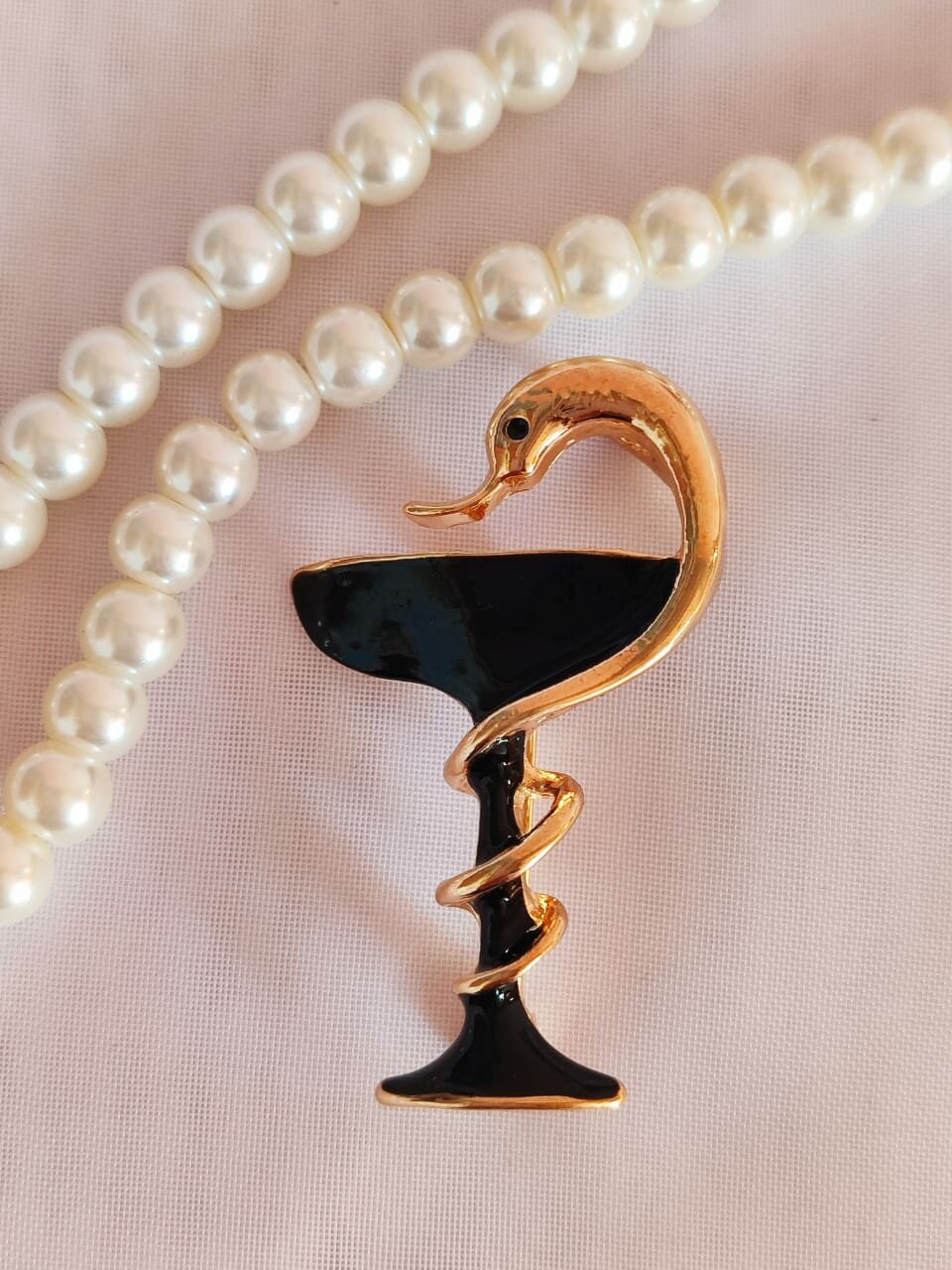 Брошь, эмаль