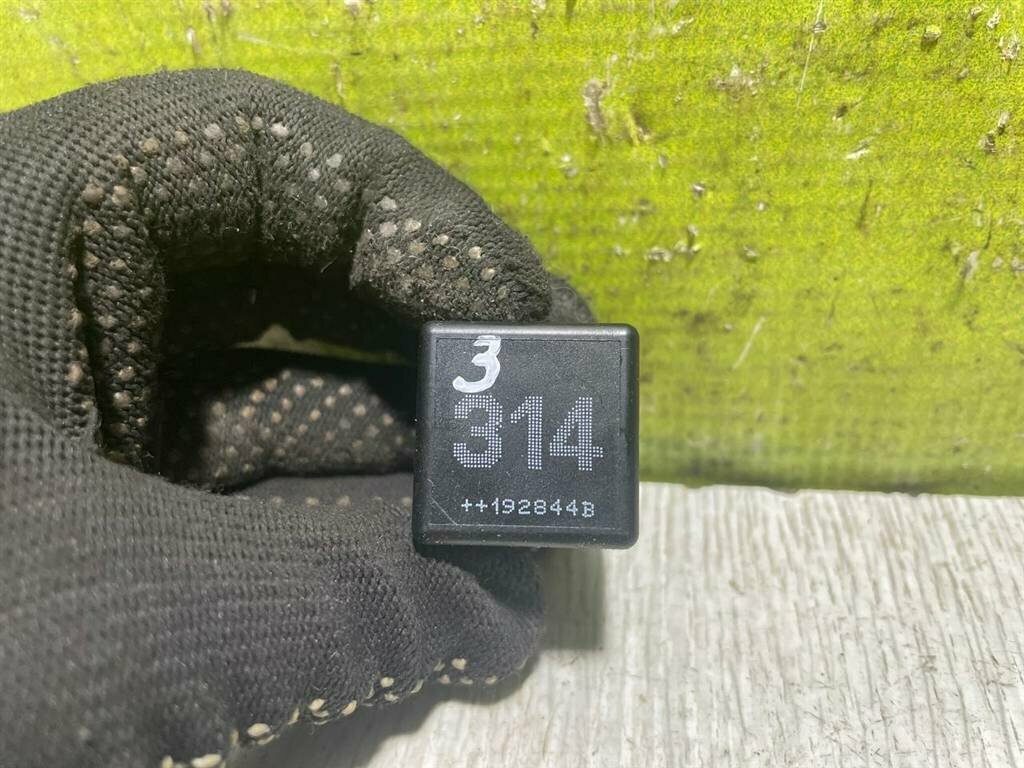 Реле LADA VESTA 15-19