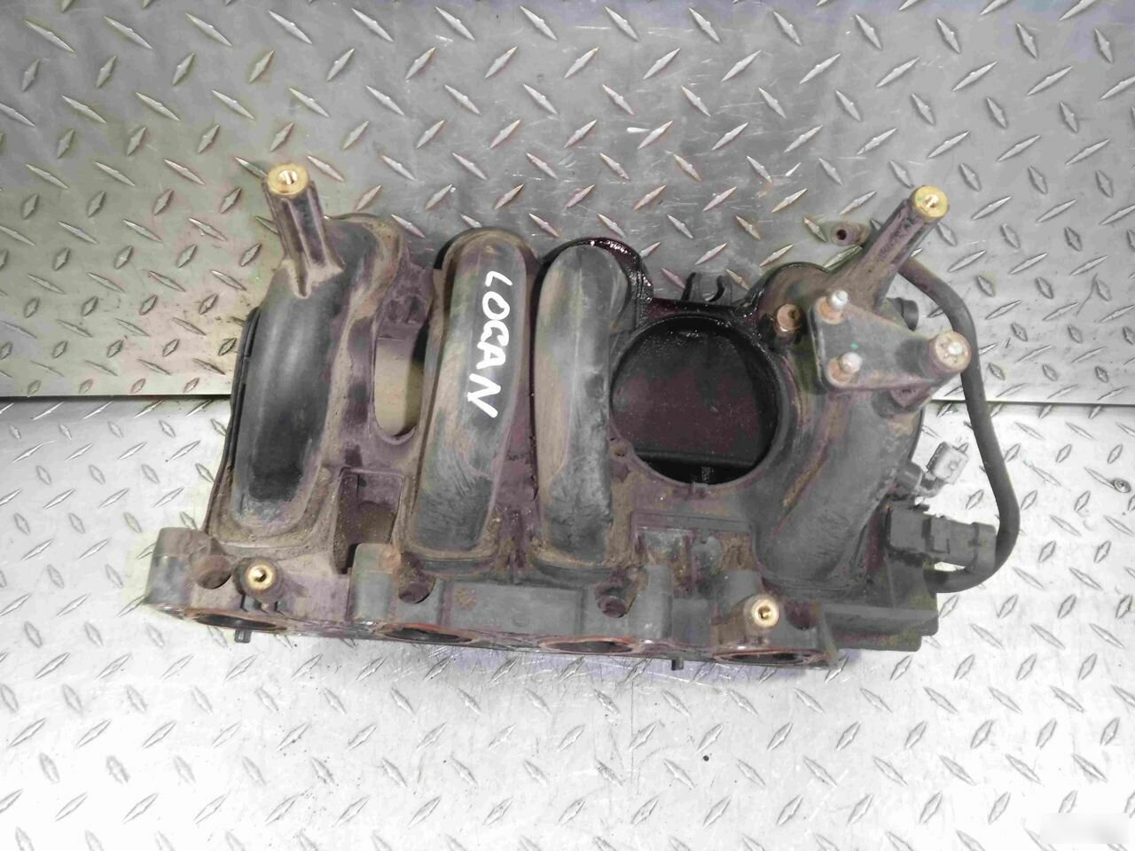 Коллектор впускной Renault Logan I рестайлинг (2009—2015) 8200647805