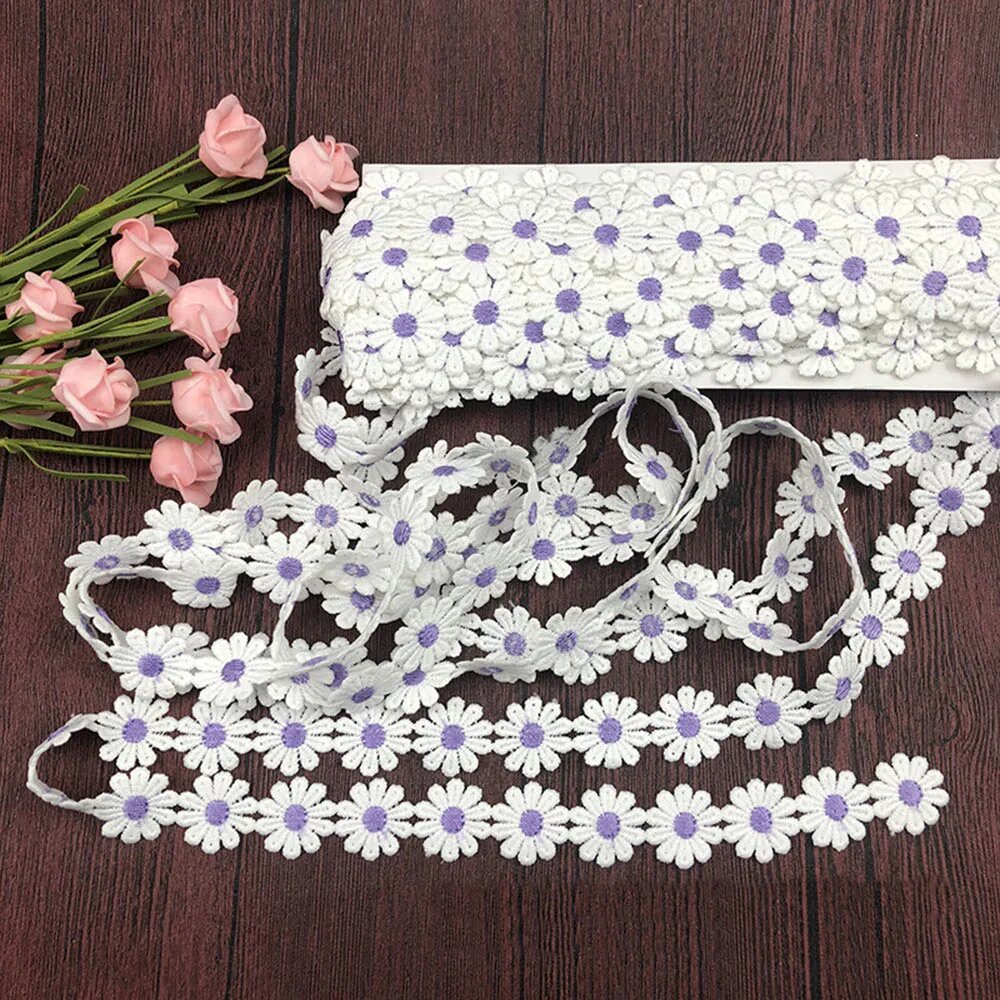 Кружевная лента белая с фиолетовыми цветами, 2 Yard
