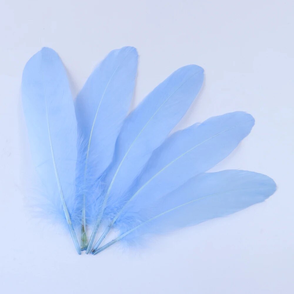 Натуральные окрашенные гусиные перья 15-20 см 100 PCS, Light Blue