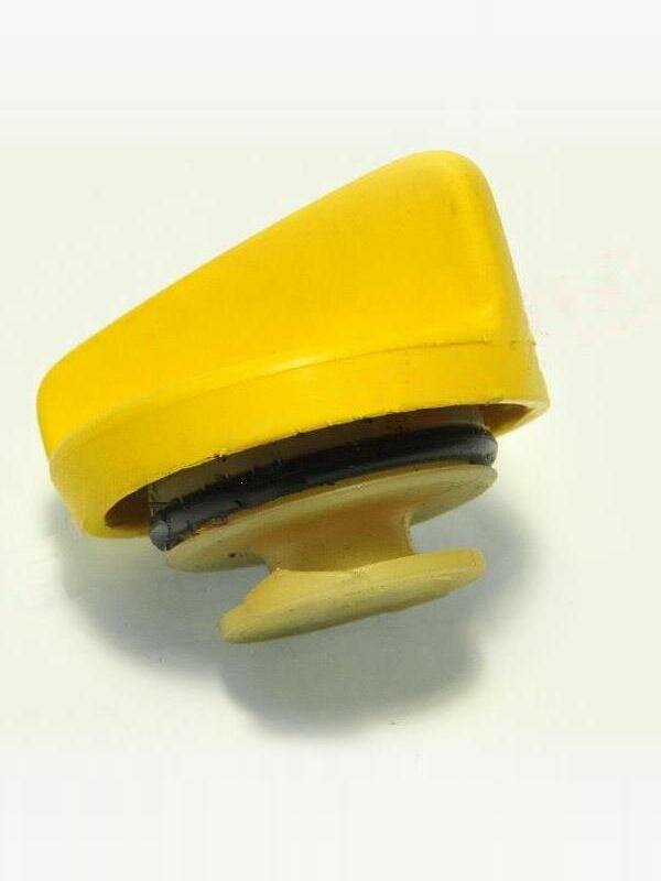 Крышка масляной горловины Ларгус, дв. К4М, 16кл, 8200062947