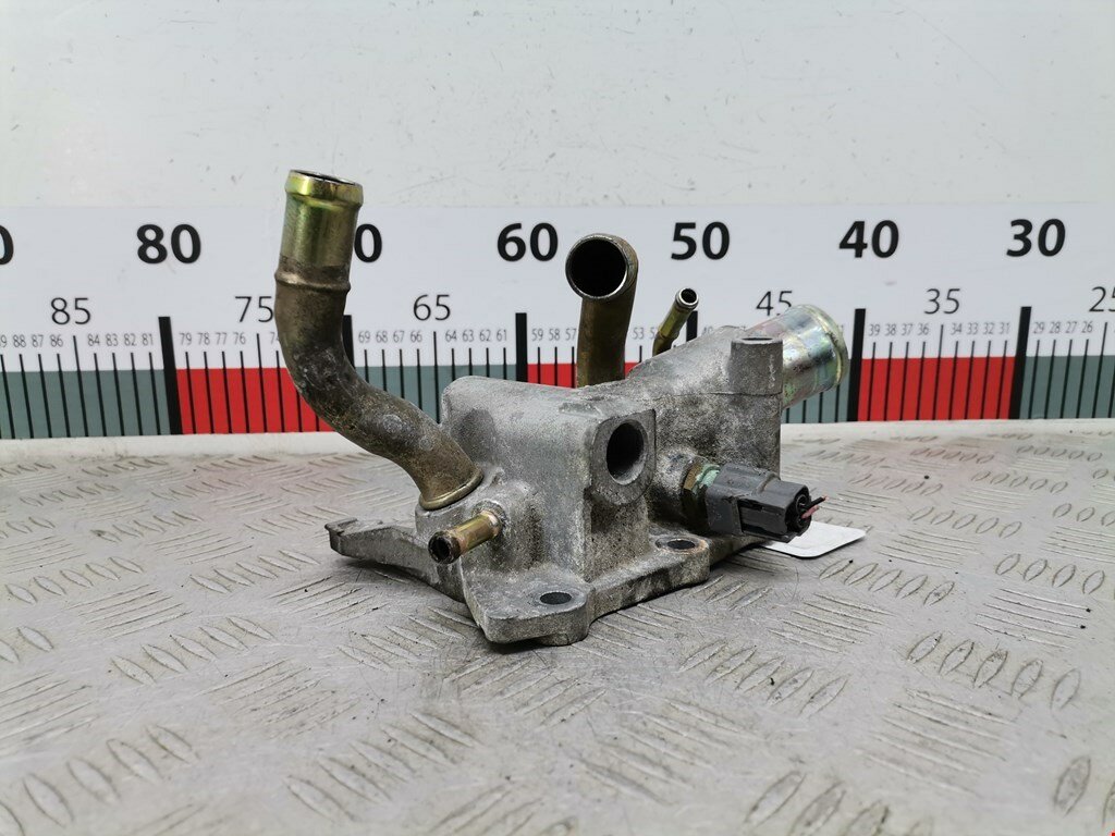 Корпус термостата Nissan Micra K12 арт. 2209813