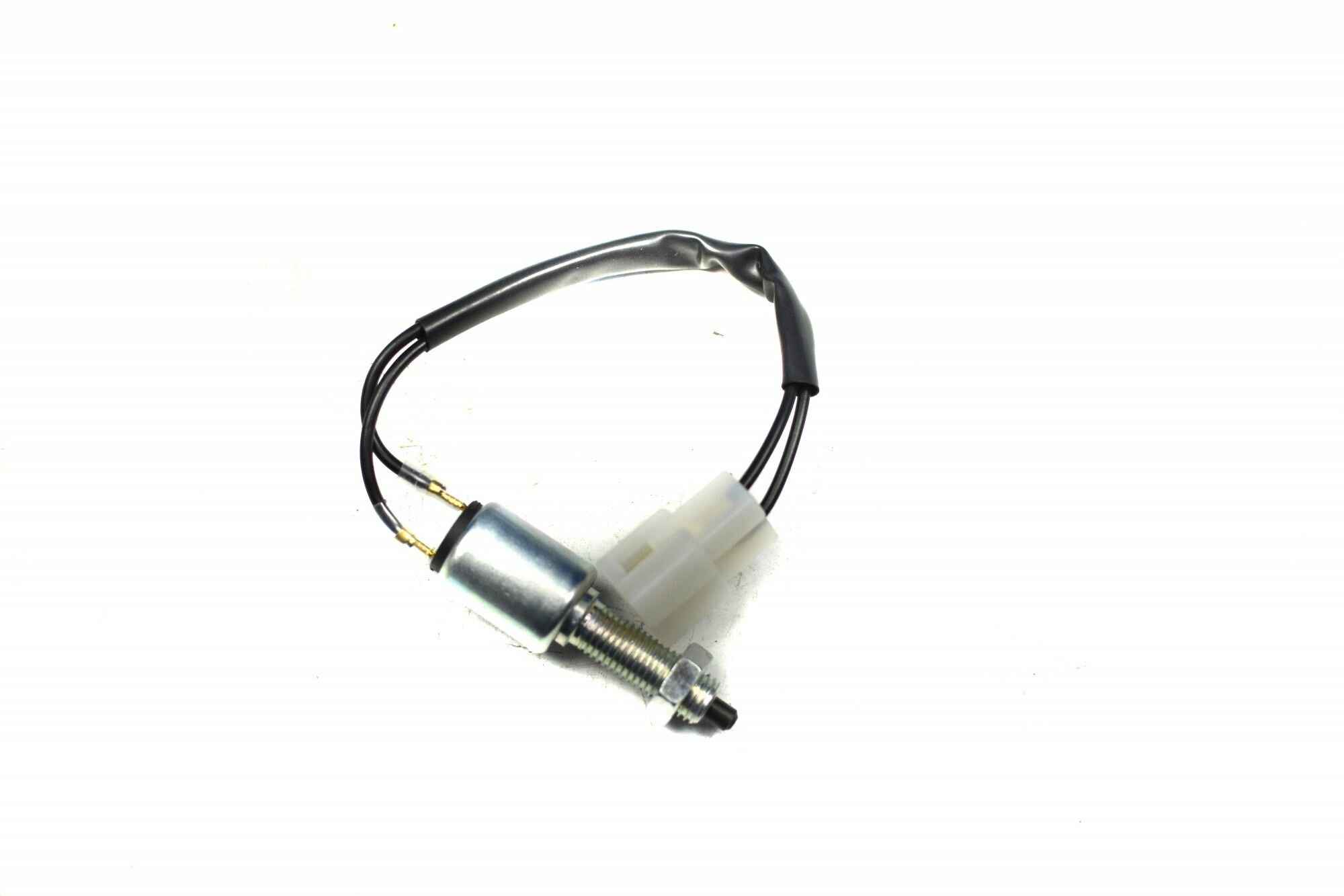 Датчик стоп сигнала (2 контакта) на Great Wall Hover H2, H3, H5, H6 / Грейт Волл Ховер / 4134400-K00