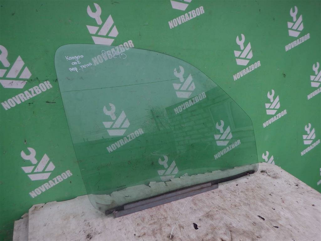 Стекло двери передней правой Renault Kangoo 97-03