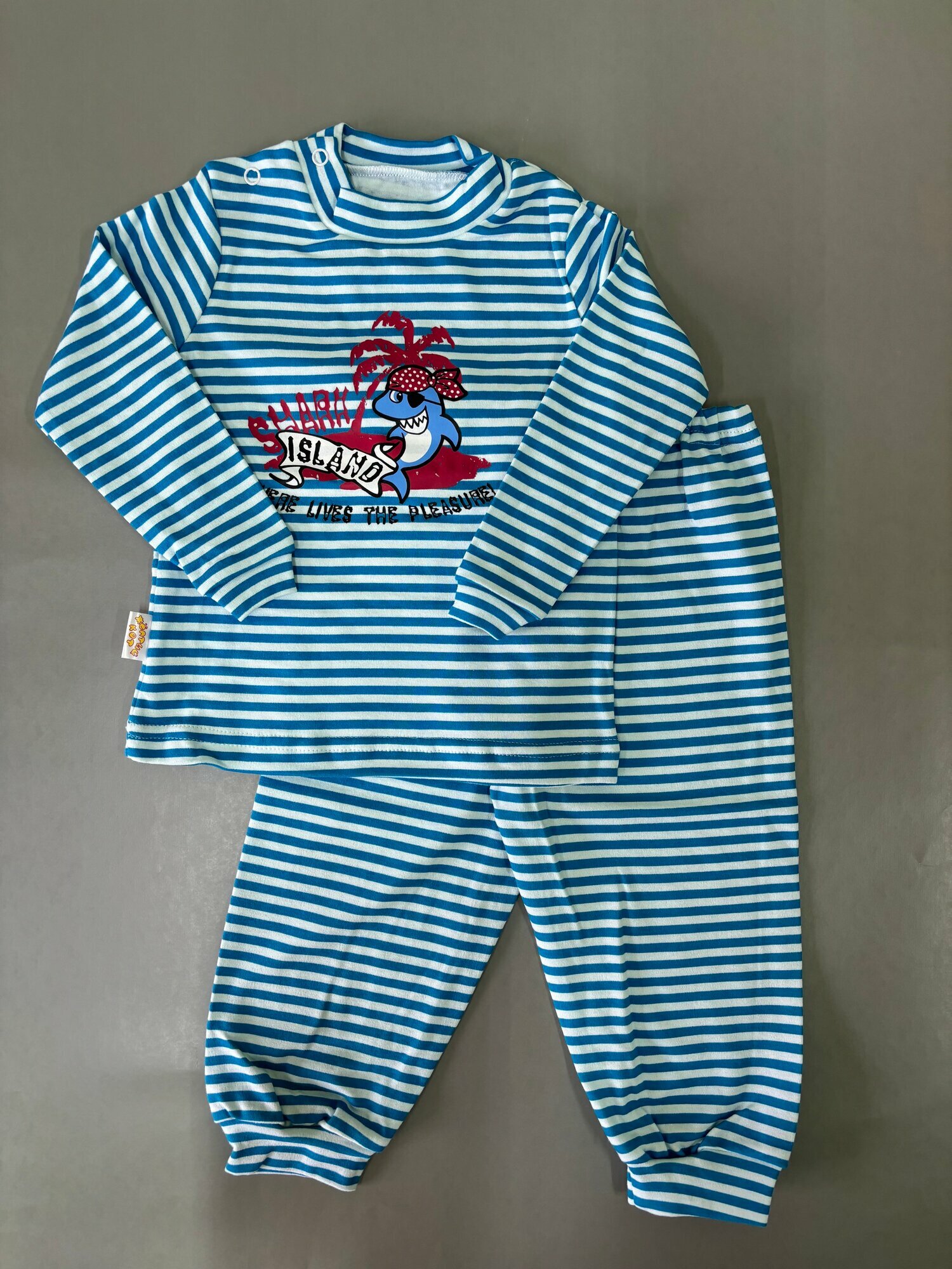 Комплект одежды