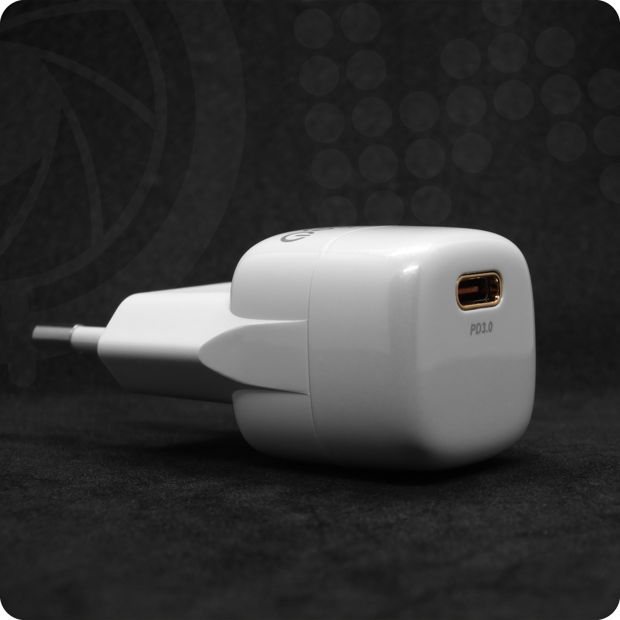 Блок питания для быстрой зарядки USB-C, PD 3.0, GaN, 1 USB порт 20Вт | Perfeo I4651 Белый - 1шт