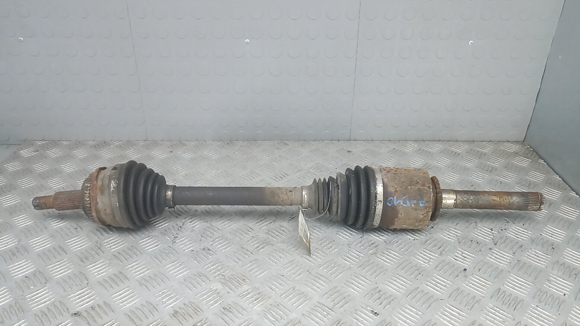 Привод передний правый LAND ROVER RANGE ROVER SPORT, Номер TDB500080