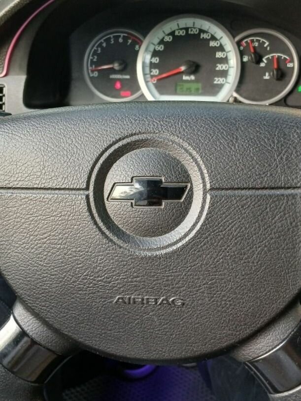 Наклейка "Эмблема на руль Chevrolet Lacetti", черный